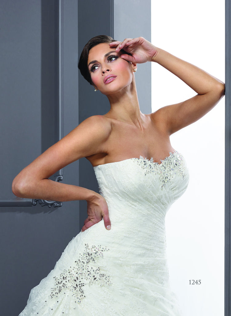 Collections – Darius Couture